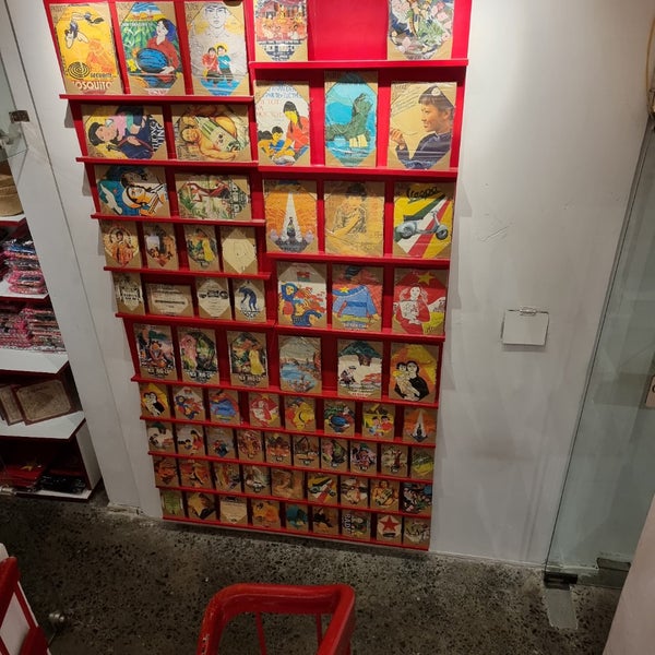 Saigon Kitsch - Souvenir Store