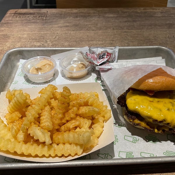 Shake Shack - Logan Circle - Shaw - 10 tips