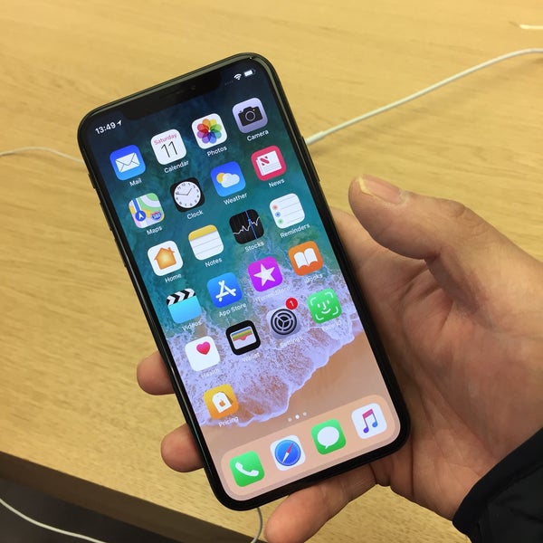 Photos at Apple Lakeside - Electronics Store