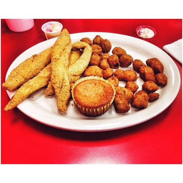 Lutfi's Fried Fish - 6 tips