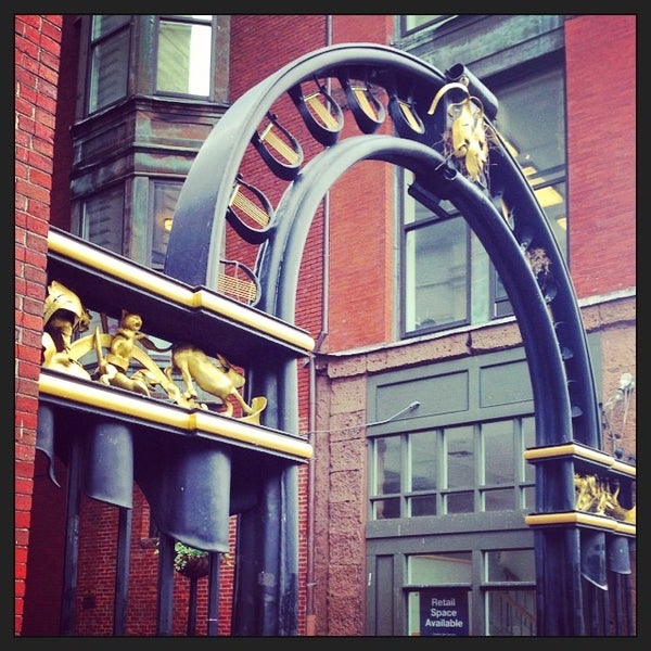 Emerson College - University in Boston