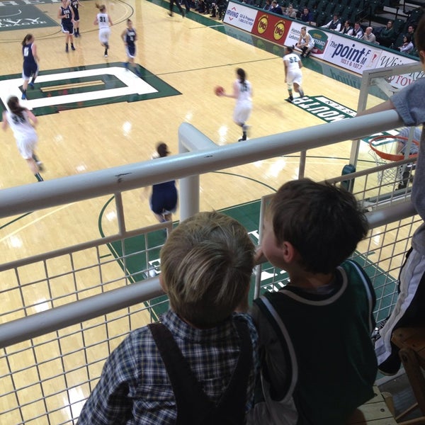 Leede Arena - College Basketball Court