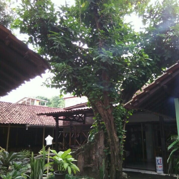 Rumah Makan Pondok Rasa - Café