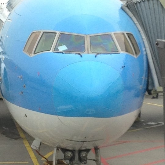 Gate D2 - Airport Gate in Schiphol