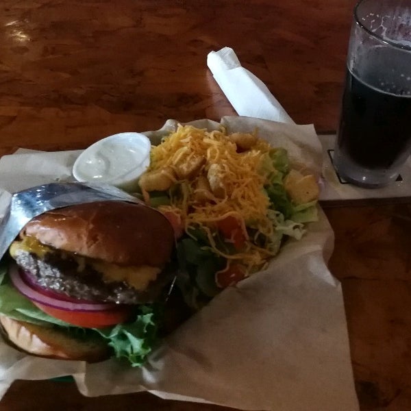 Chief's Burgers & Brew - 36 tips