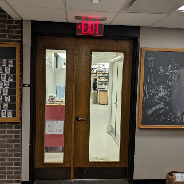 Jadwin Hall - Dept. Of Physics - College Science Building in Princeton