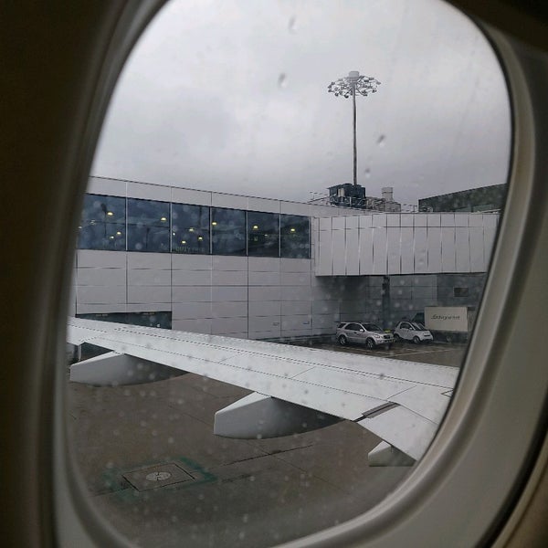 Photos at Gate A62 - Kloten, Zürich