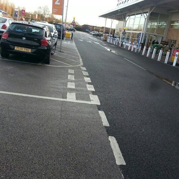 Tesco Extra - Supermarket in Toton
