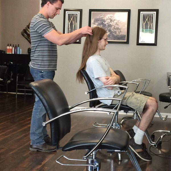 Mia And Maxx Hair Salon