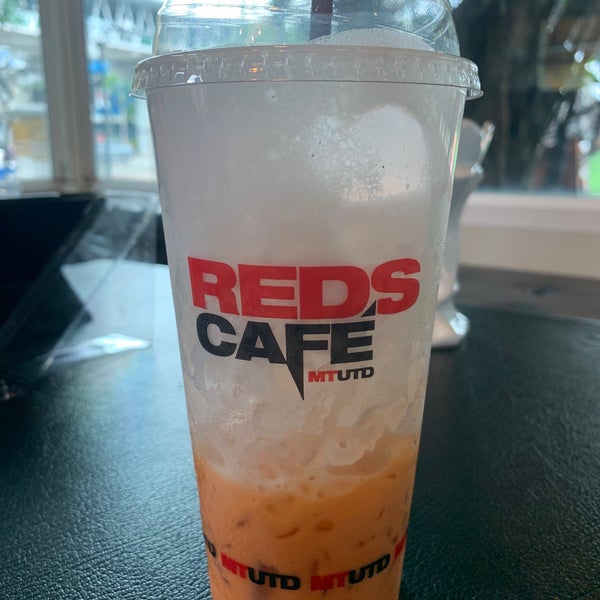 Reds Café - Coffee Shop