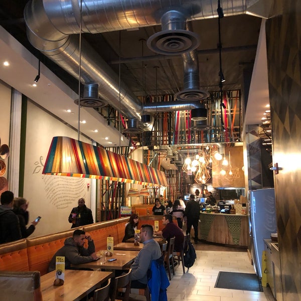 Naf Naf Grill - The Loop - 28 S Wabash Ave