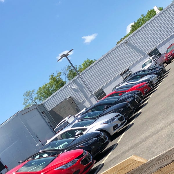 Lee Partyka Chevrolet - Car Dealership