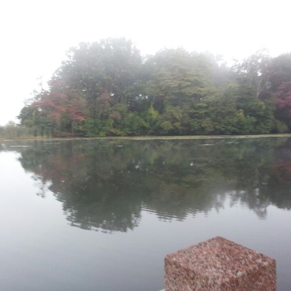 Newburgh Lake - Livonia, MI