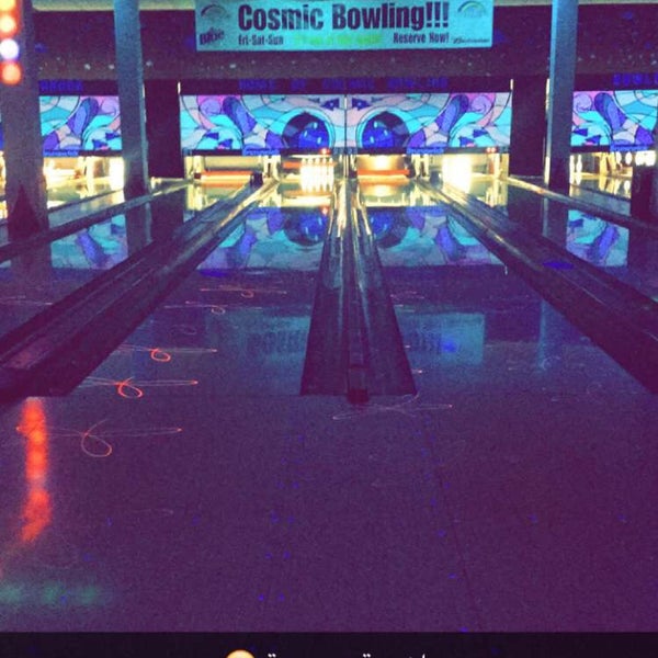 Bowlerama (Now Closed) - Bowling Alley in Toronto