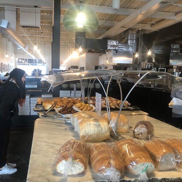 La Mie Bakery & Restaurant - Café in Drake