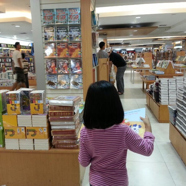 Gramedia - Bookstore