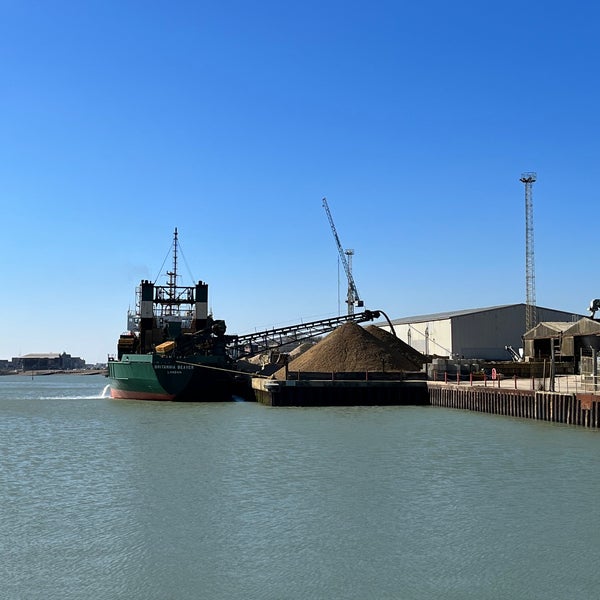 Shoreham Port Lock Gates - Harbor or Marina in Southwick