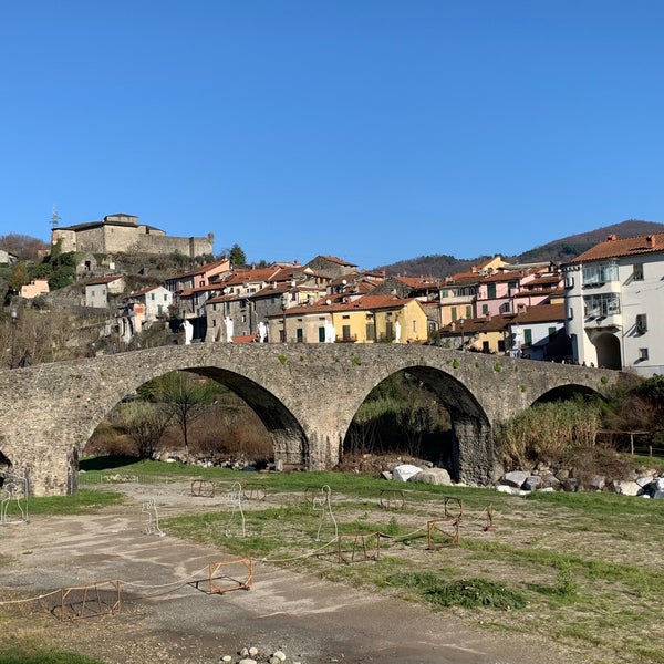 Pontremoli - City