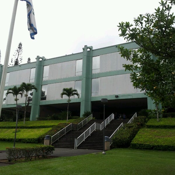 Photos at Hawaii Pacific University - Hawaiʻi Loa Campus - 3 tips from ...