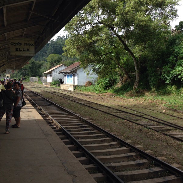 Ella Railway Station - Rail Station