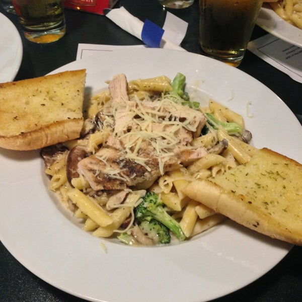 boomers sports grill - 1 tip