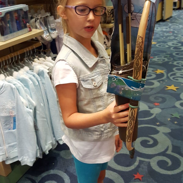 Disney Store - Pittsburgh, PA