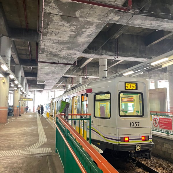 LRT Sam Shing Terminus 輕鐵三聖總站 - Hoi Wing Rd