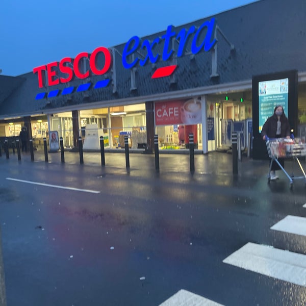 Tesco Extra - Askham Bar