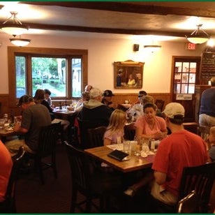 Hooligans Restaurant - 4 tips