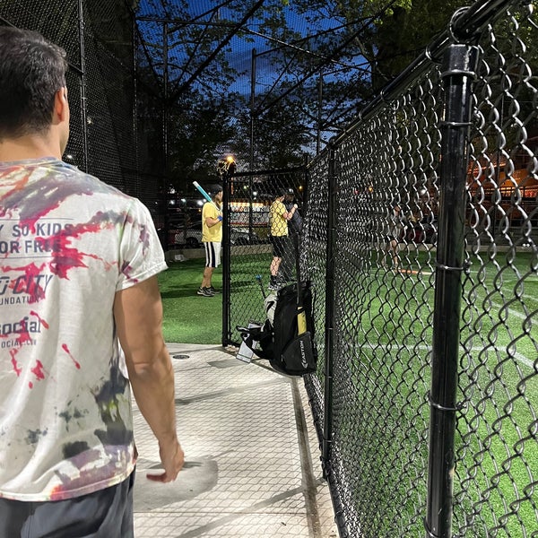 Sternberg Park - East Williamsburg - 4 tips