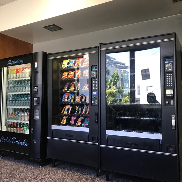 Photos at Los Angeles Superior Santa Monica Courthouse - Courthouse in ...