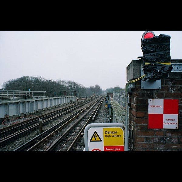 Photos at East Finchley London Underground Station - 10 tips