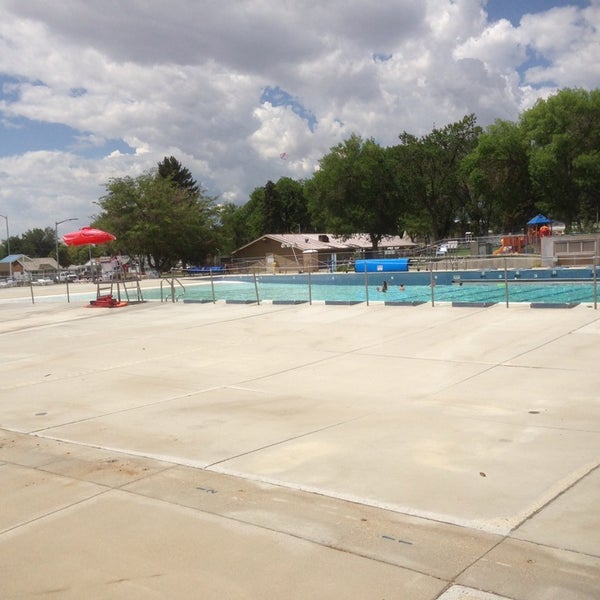 Wave Pool - 20 visitors