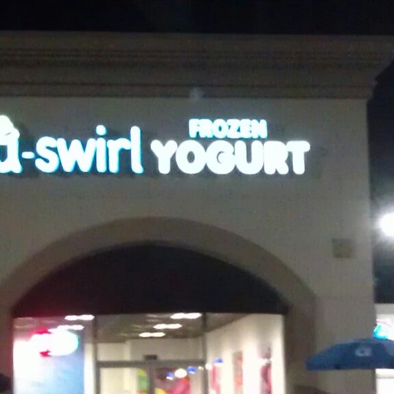 U-Swirl Frozen Yogurt - 120 N New Rd