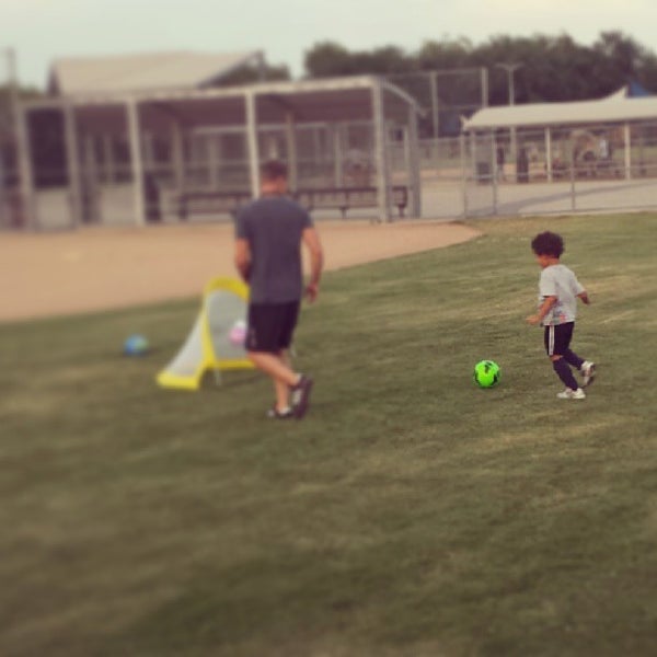 Photos at Archgate Park - 2 tips