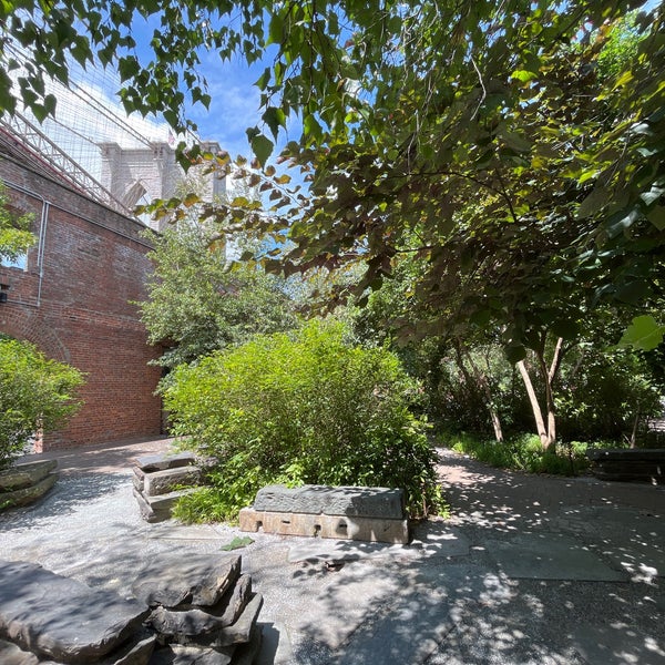 The Max Family Garden - DUMBO - Brooklyn, NY