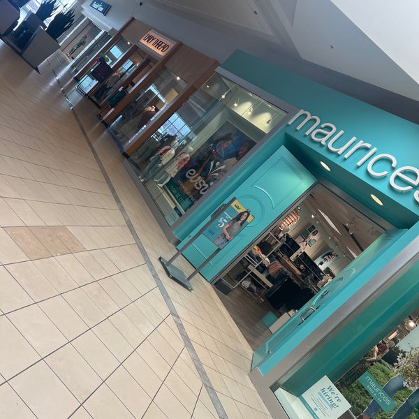 Markland Mall - Shopping Mall