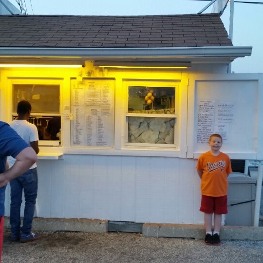 Elizabeth and Zyggie's Snowball Stand - 2501 Putty Hill Ave