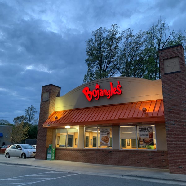 Bojangles' Famous Chicken 'n Biscuits - 5 tips from 270 visitors