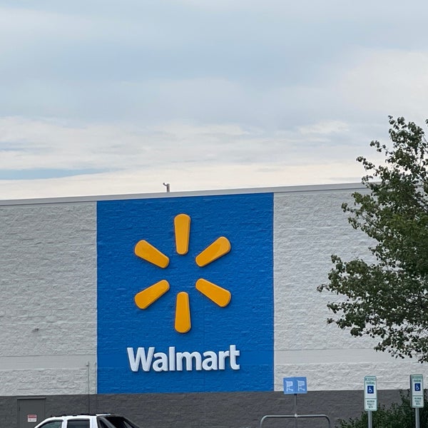 Photos at Walmart Supercenter - 3 tips from 437 visitors