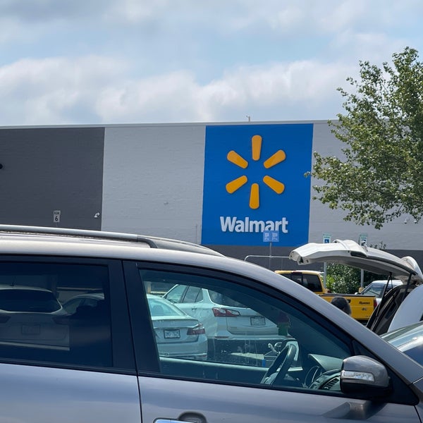 Photos at Walmart Supercenter - 3 tips from 437 visitors