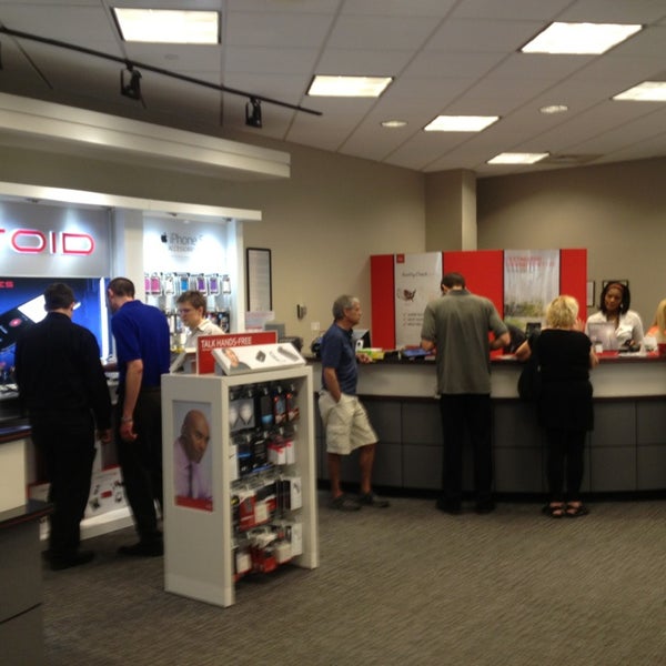 Verizon - Cherry Creek - 5 tips from 222 visitors