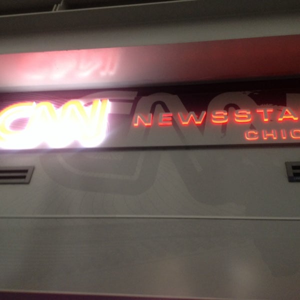 CNN Newsstand - in ORD Terminal 1