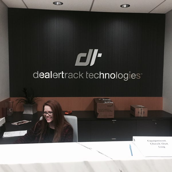 Dealertrack Technologies - 48 visitors