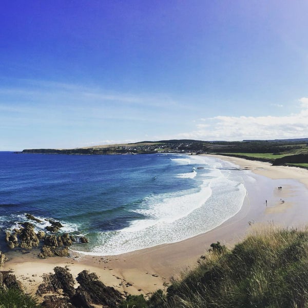 Cullen Beach - Beach in Cullen
