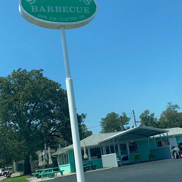 Starnes BBQ - Paducah, KY