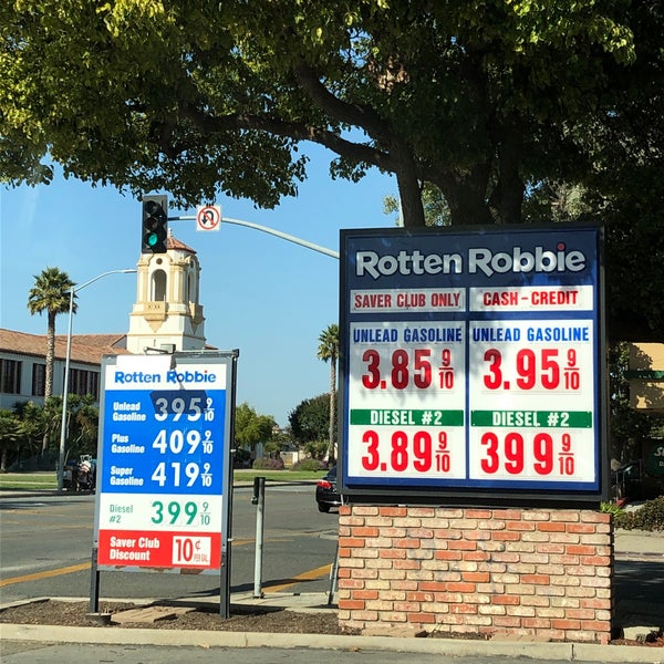 Rotten Robbie - Fuel Station