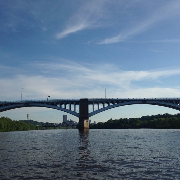 Photos at 40th St. Bridge - 4 tips