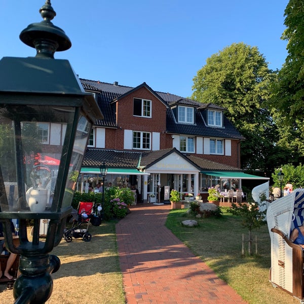 Strandhotel Strande - 4 tips from 81 visitors