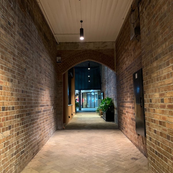 Nurses Walk - Plaza in The Rocks